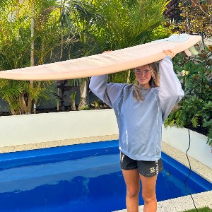 Surfebruary x Chris O'Brien Lifehouse - Isabella Foster